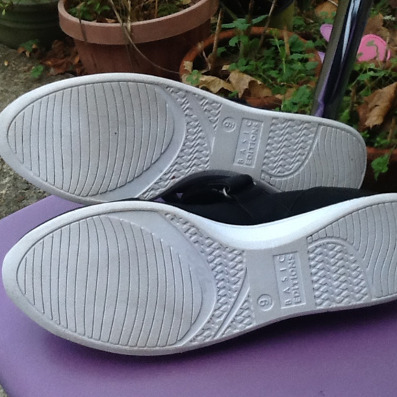 Basic Editions | Shoes | Basic Edition Memo Tech Black Leather Shoes ...
